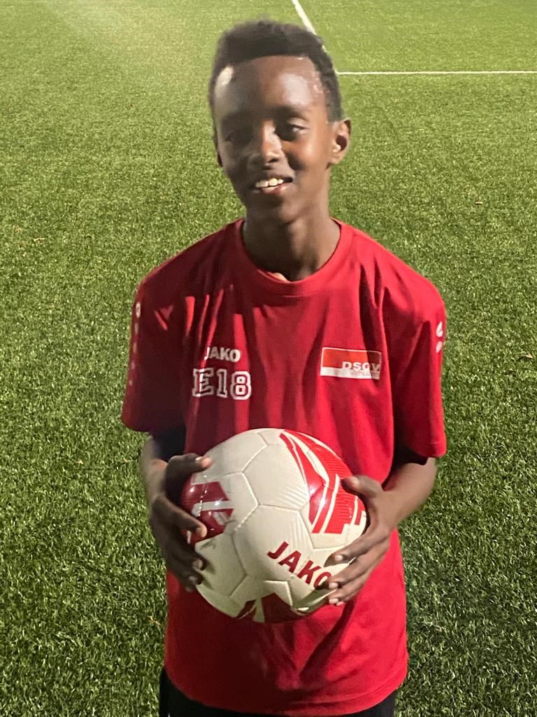 Voetbal : Pupil van de week: Maeden Mengs Alemayo - DSOV
